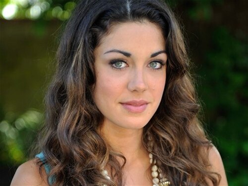 Hollyoaks - Profiles - Texas Longford (Bianca Hendrickse-Spendlove) - All 4