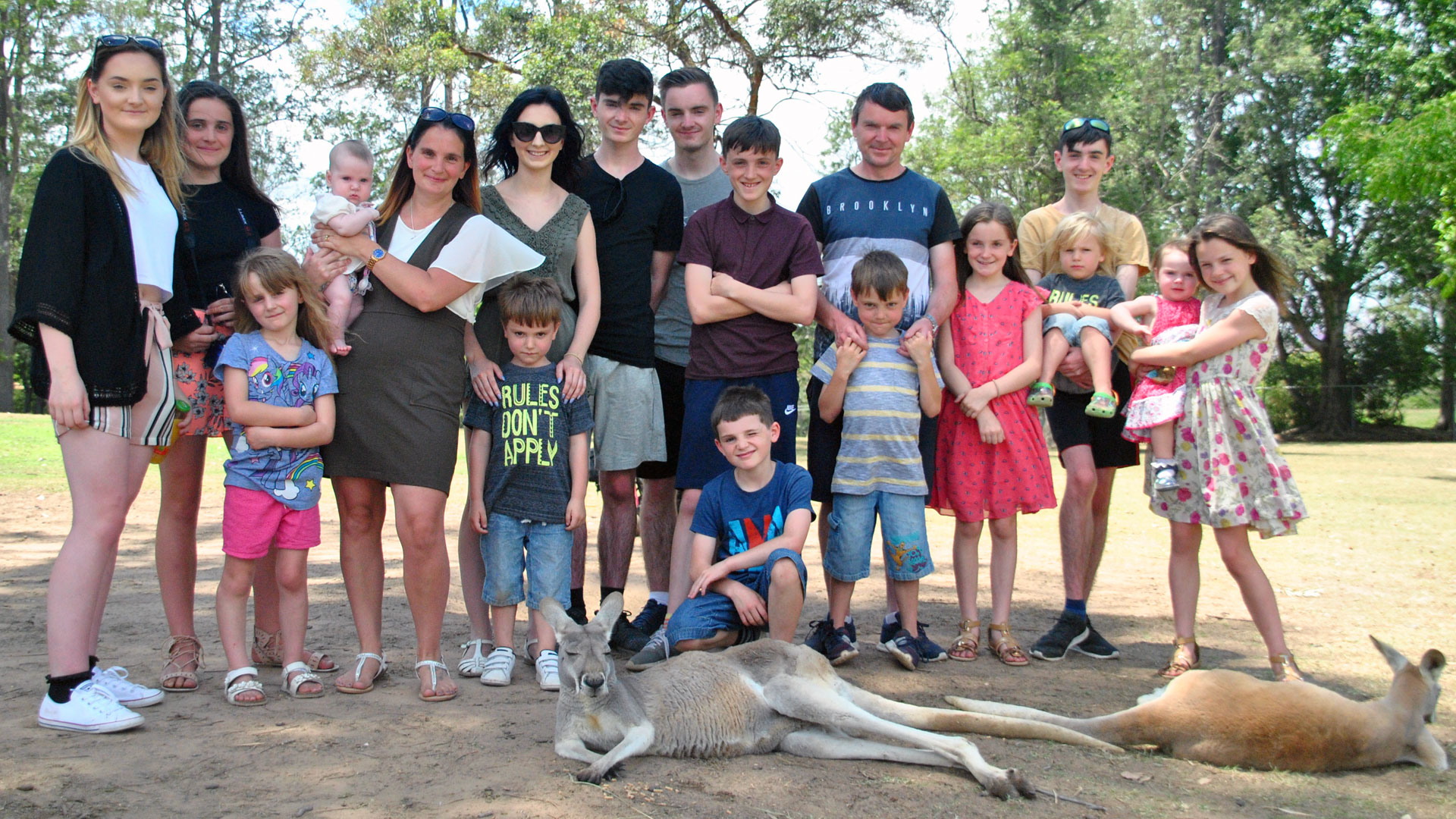 16 Kids and Counting | All 4