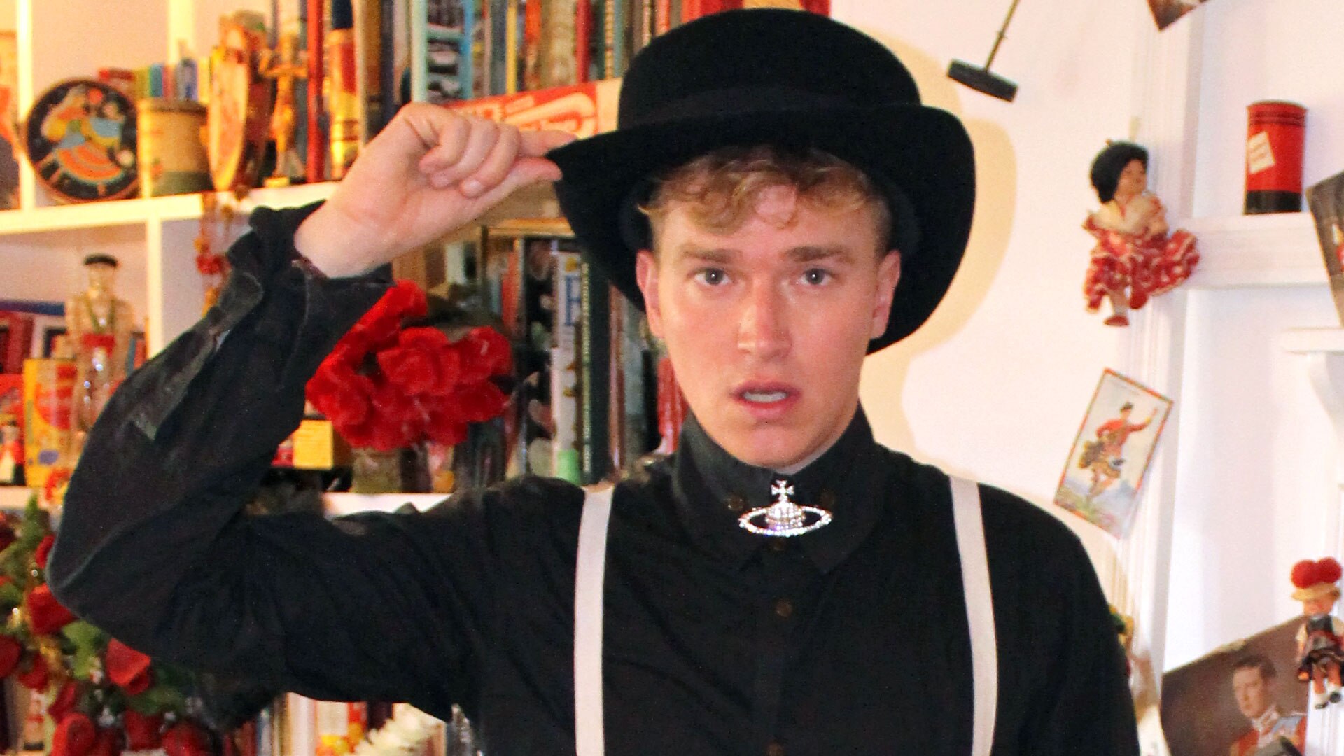 How to Be a Socialite - All 4