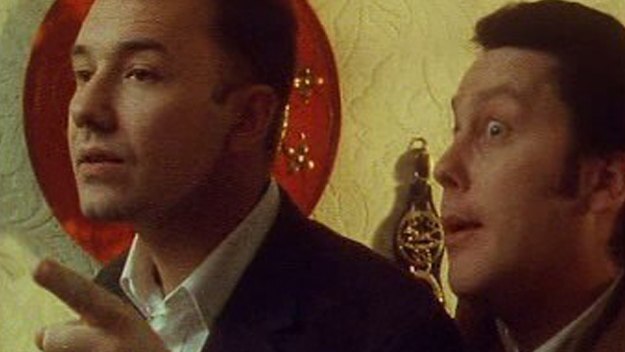 The Weekenders - All 4